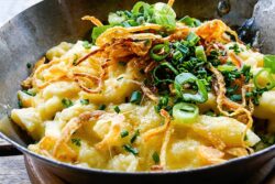 Original aus Salzburg: Pinzgauer Kasnocken | Rezept » gesund.co.at